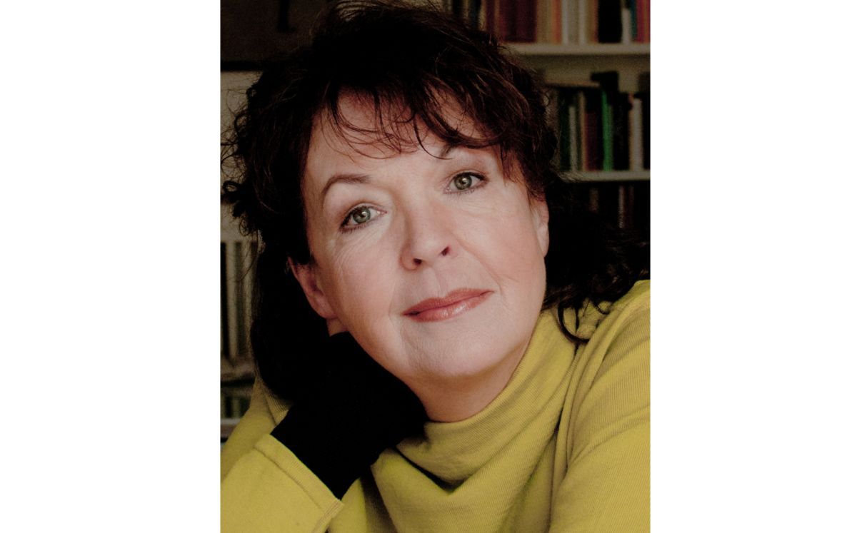 Elizabeth Trissenaar (Performer) | Opera Online - The opera lovers web site