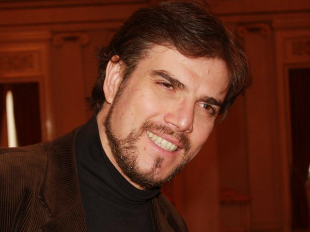 Lorenzo Decaro (Performer) | Opera Online - The opera lovers web site