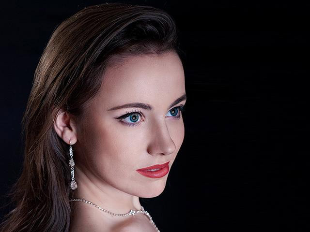 Rachel Kelly (Performer) | Opera Online - The opera lovers web site