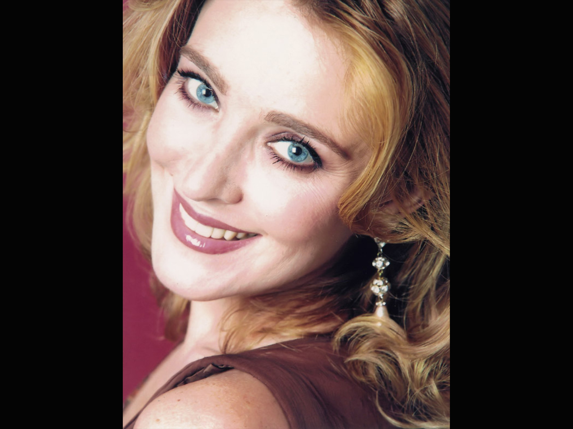 Donata D'Annunzio Lombardi (Performer) | Opera Online - The opera ...