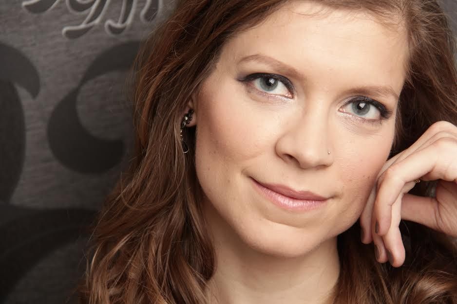 Sarah Champion (Performer) | Opera Online - The opera lovers web site