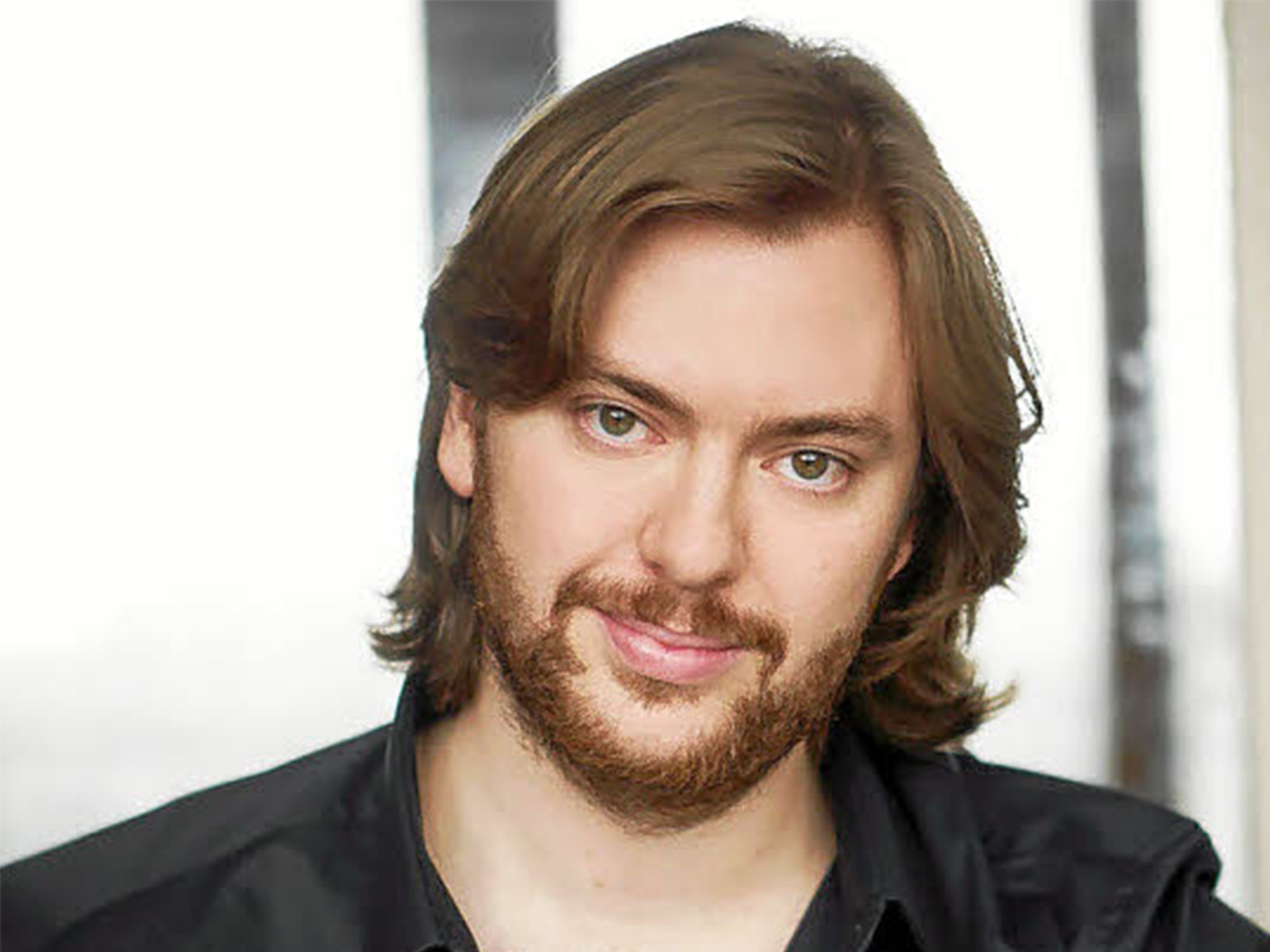 Victor Sicard (Performer) | Opera Online - The opera lovers web site
