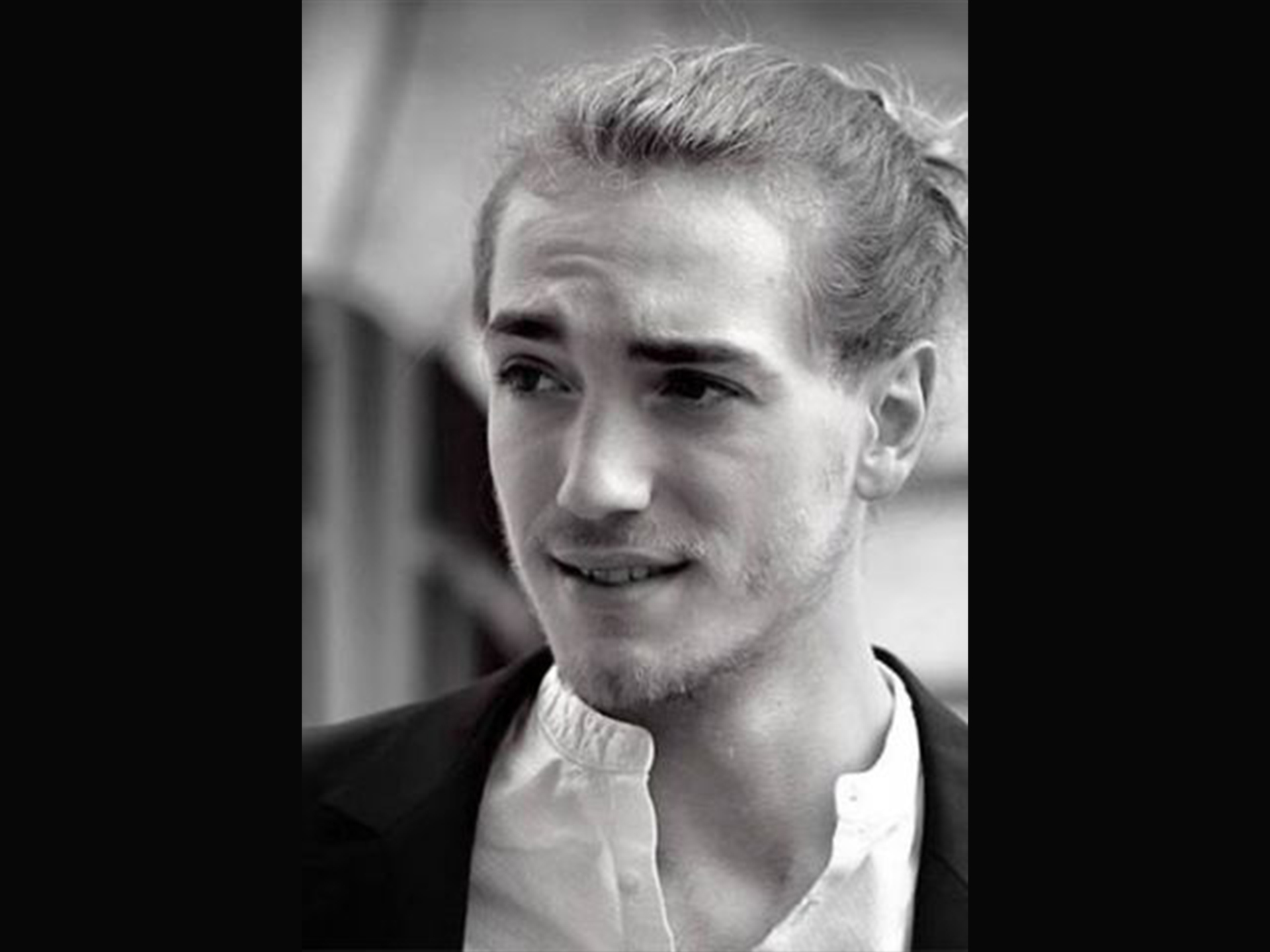 Hugo Santos (Performer) | Opera Online - The opera lovers web site