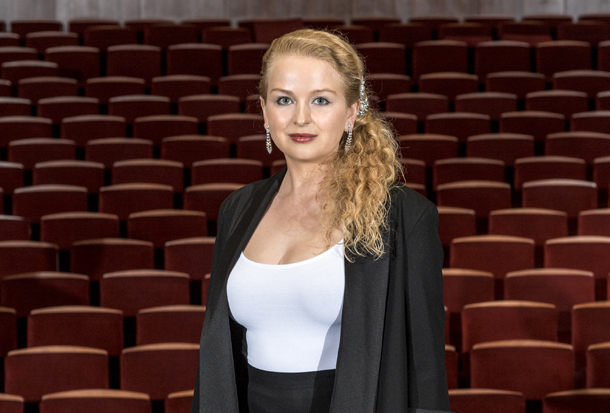 Iulia Elena Preda (Performer) | Opera Online - The opera lovers web site