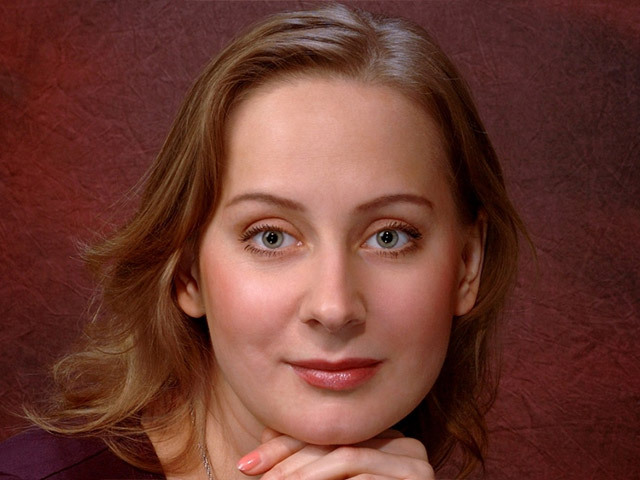 Elena Popovskaya (Performer) | Opera Online - The opera lovers web site