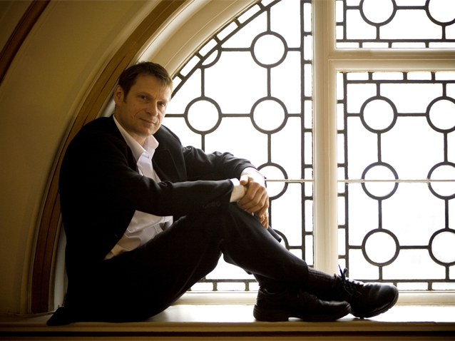 Simon Keenlyside (Performer) | Opera Online - The opera lovers web site