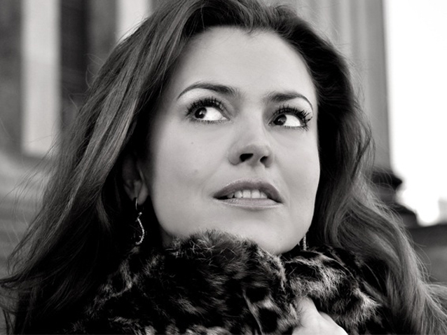 Anna Samuil (Performer) | Opera Online - The opera lovers web site