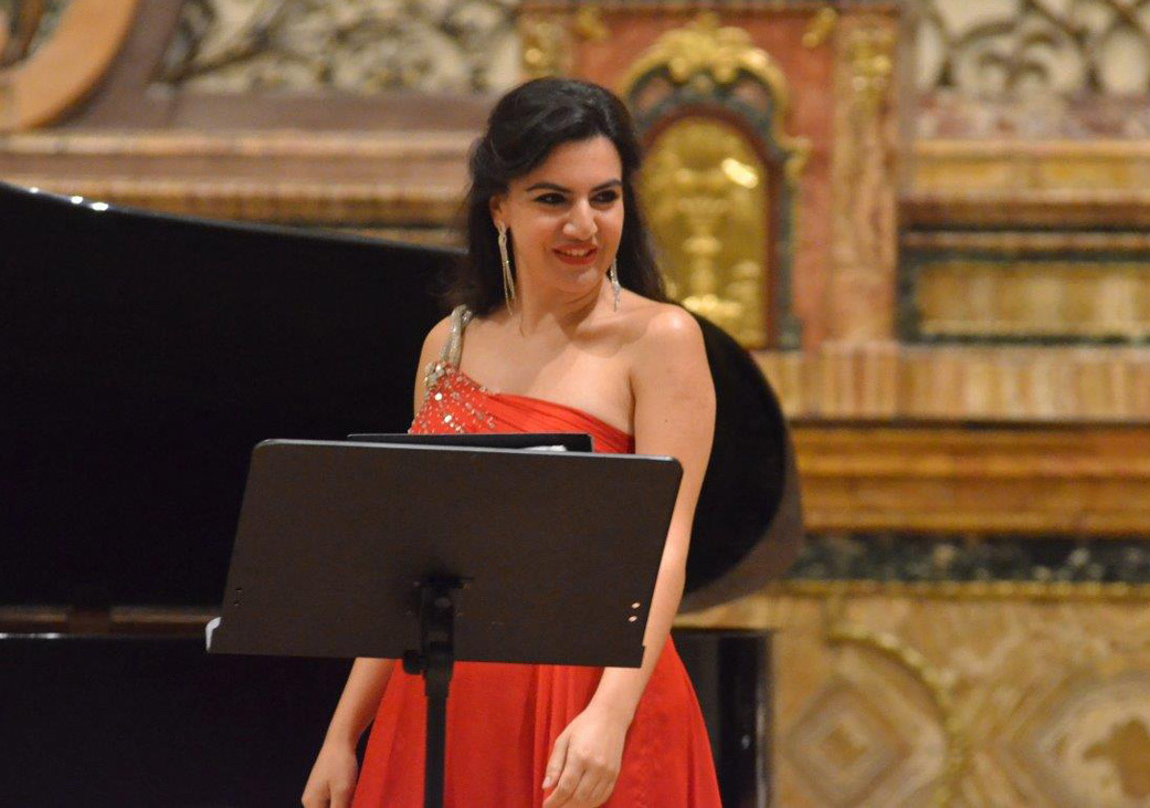 Sarah Baratta (Performer) | Opera Online - The opera lovers web site