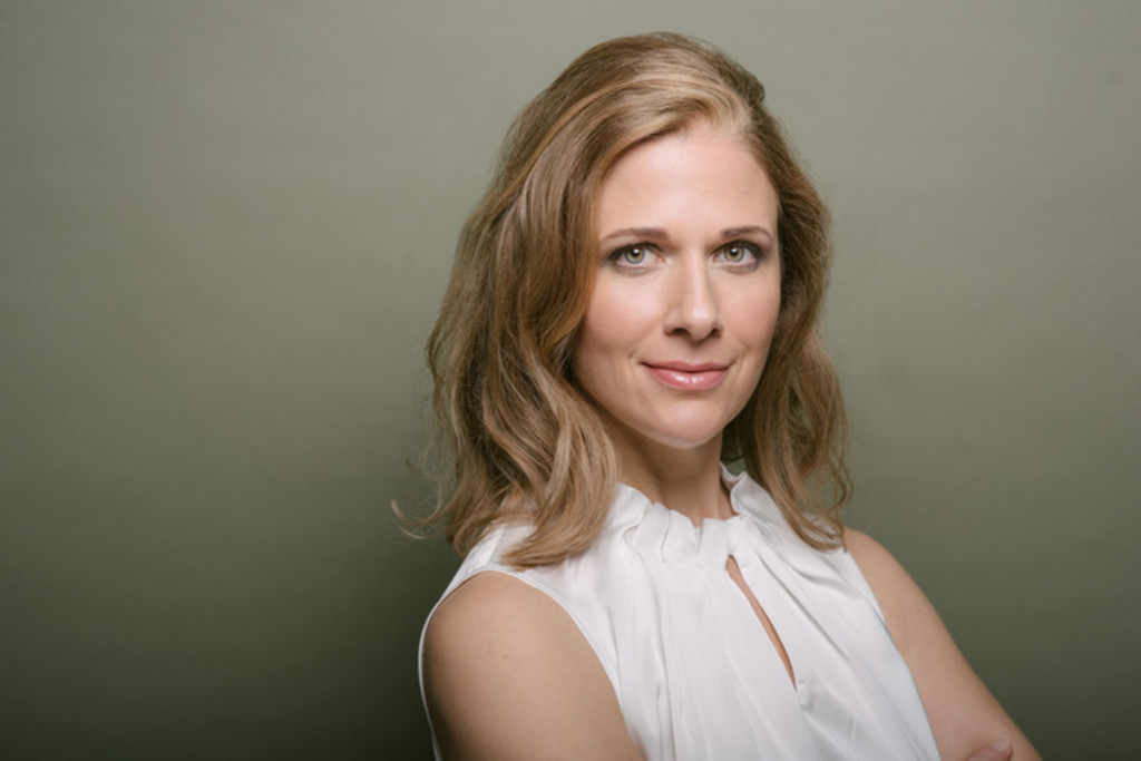 Lea-Ann Dunbar (Performer) | Opera Online - The opera lovers web site