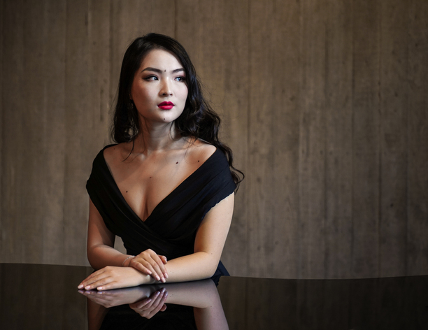 Yajie Zhang (Performer) | Opera Online - The opera lovers web site