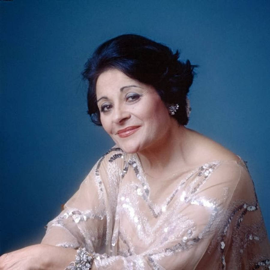 Victoria de los Angeles (Performer) | Opera Online - The opera lovers ...