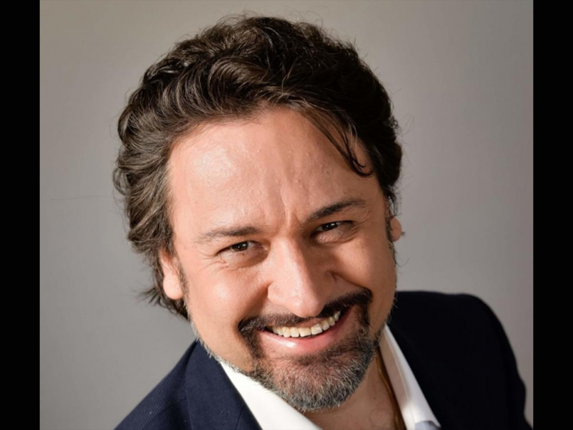 Marius Vlad Budoiu (Interprète) | Opera Online - Le site des amateurs d'art lyrique