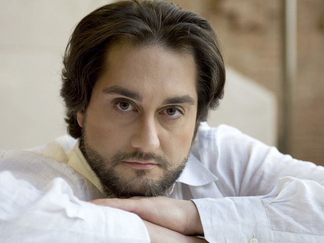 Giuseppe Filianoti (Performer) | Opera Online - The opera lovers web site