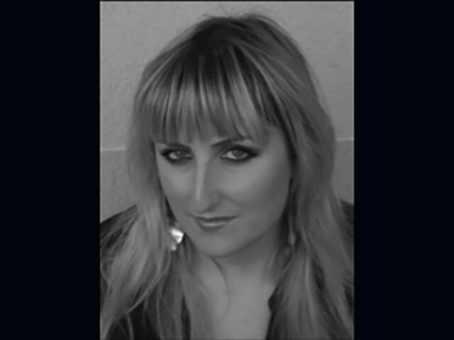 Julie Dey (Performer) | Opera Online - The opera lovers web site