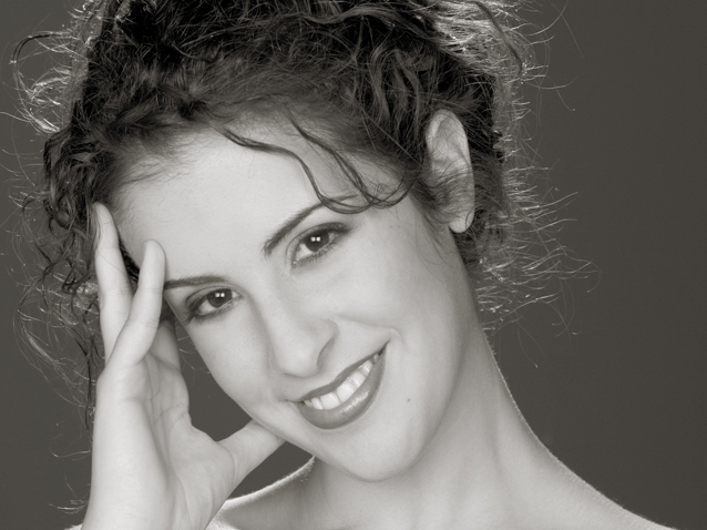 Claudia Galli (Performer) | Opera Online - The opera lovers web site