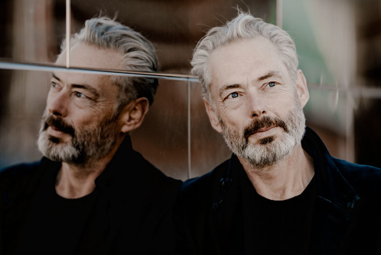 Mark Padmore (Conductor) | Opera Online - The opera lovers web site