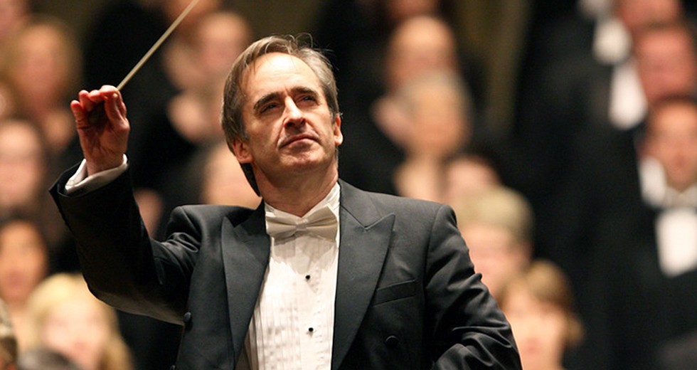 James Conlon (Conductor) | Opera Online - The opera lovers web site