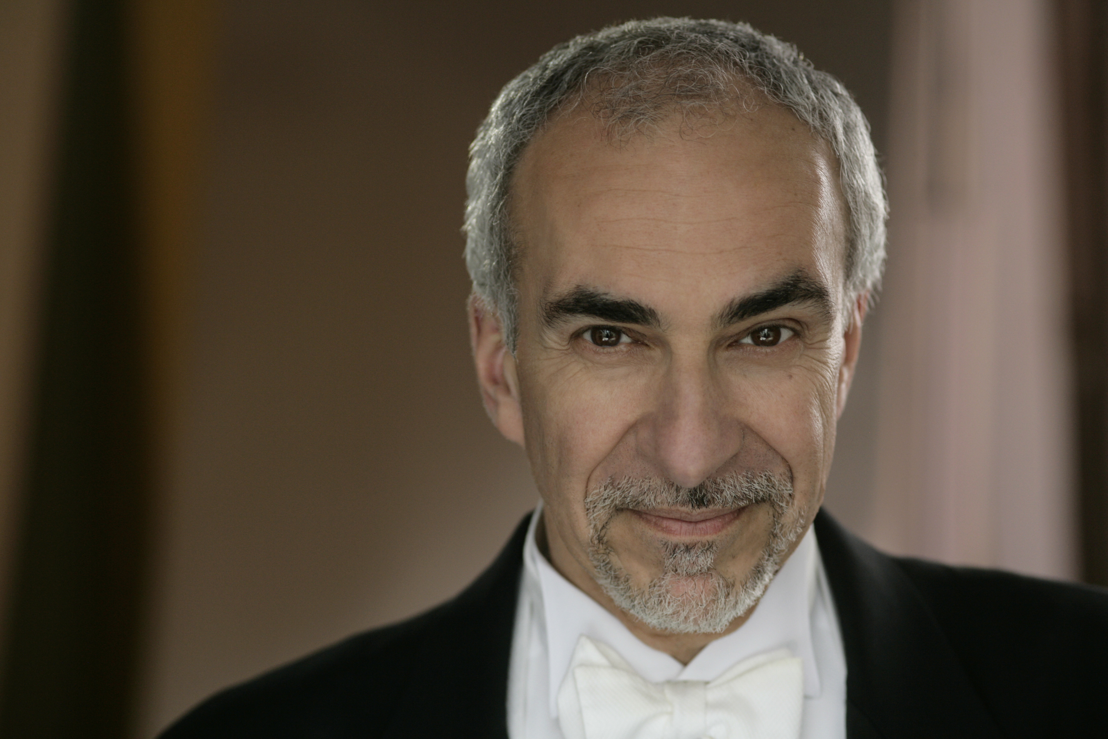 Joseph Colaneri (Conductor) | Opera Online - The opera lovers web site