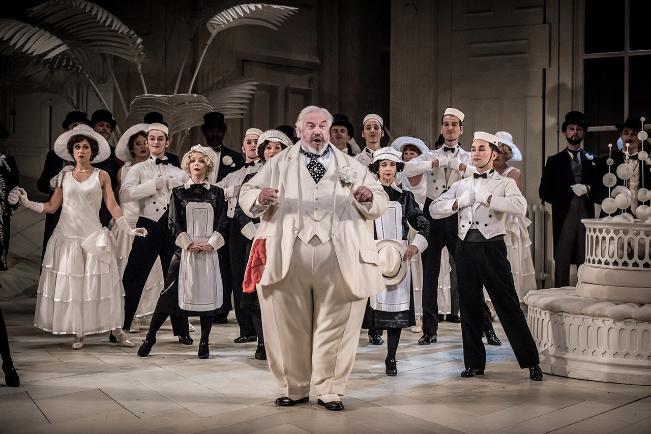 Top Cast in Revival of Jonathan Miller’s The Mikado at the London ...