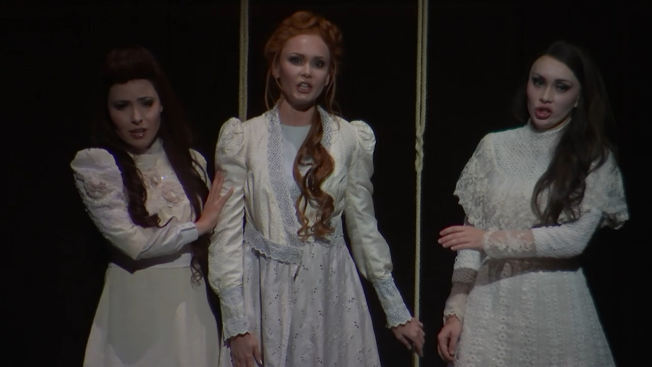 "Tri Sestri " im Stream der Wiener Staatsoper: Das stetige Fließen der ...