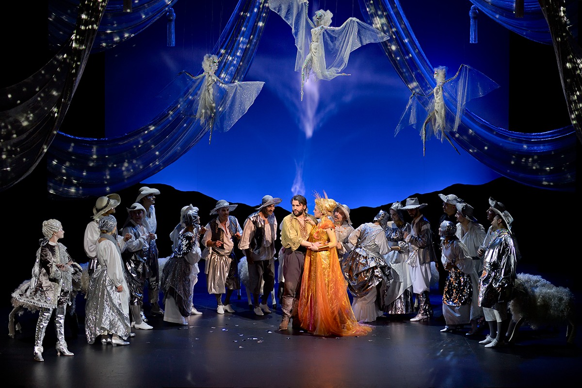 Titon et l'Aurore bêlent de jour à l'Opéra Comique (Chronique) | Opera ...