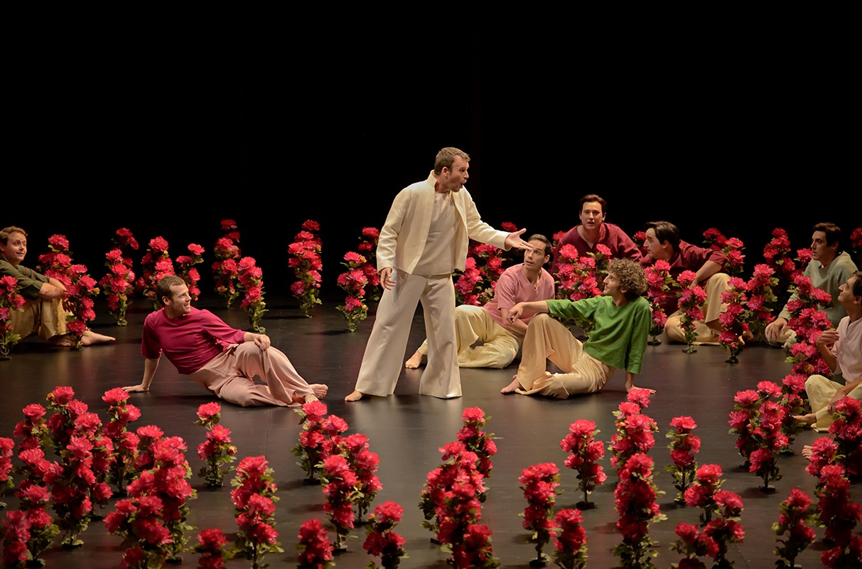 Marc Mauillon, Orfeo luxueux dans production éteinte à l’Opéra Comique ...