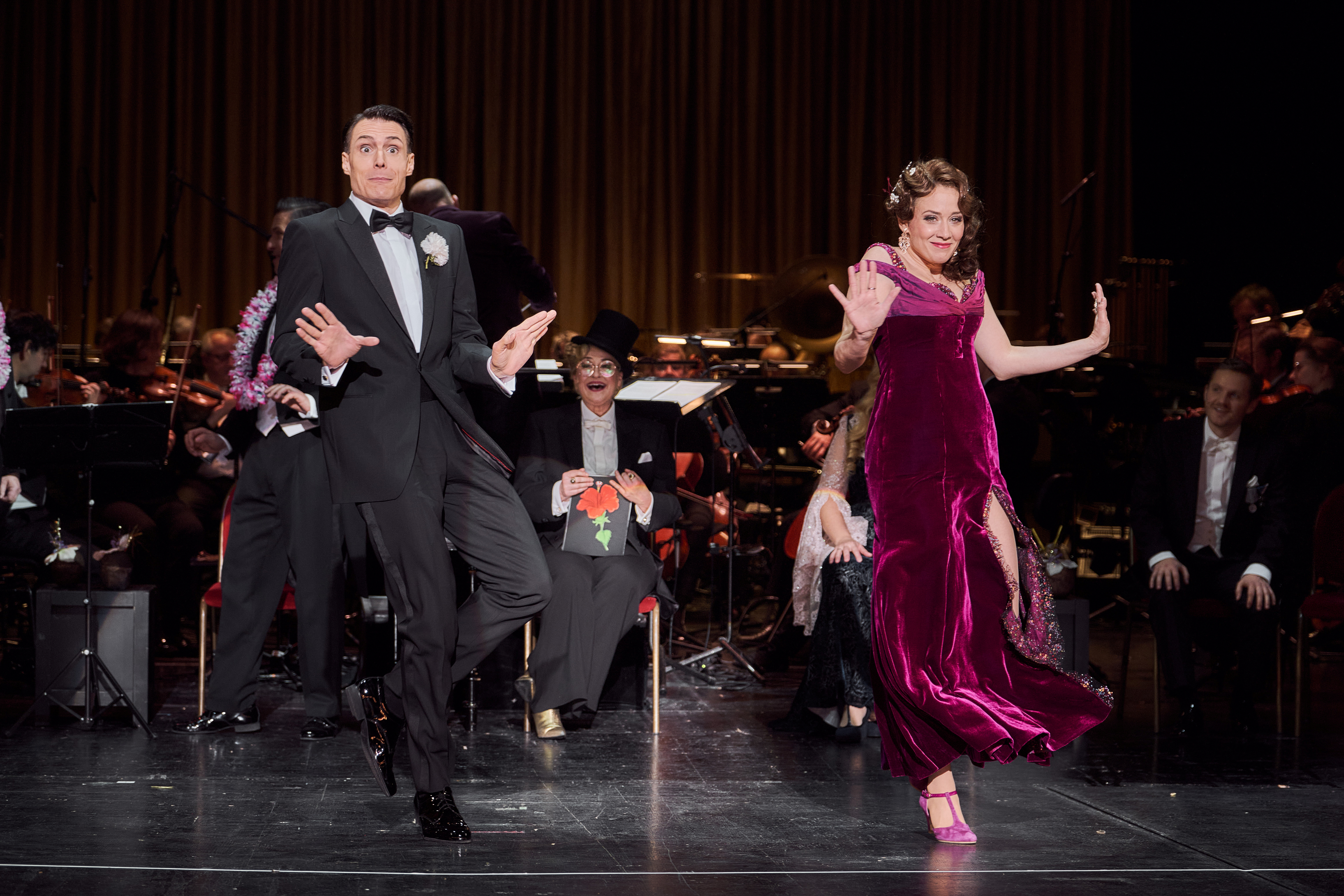 Aloha, love! Hawaii on the stage of the Komische Oper (Column) | Opera ...