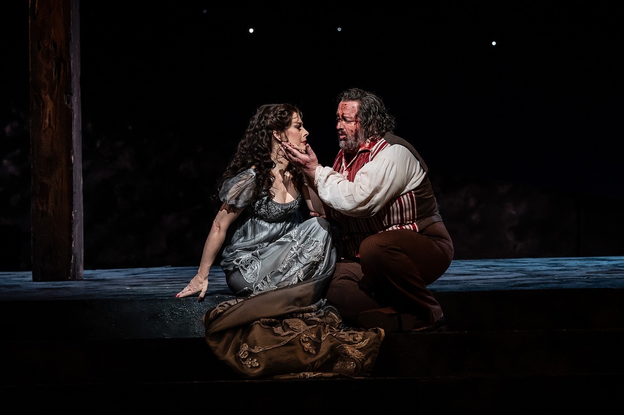 A Superb Cast Brings New Insights to Tosca at the Royal Opera House ...