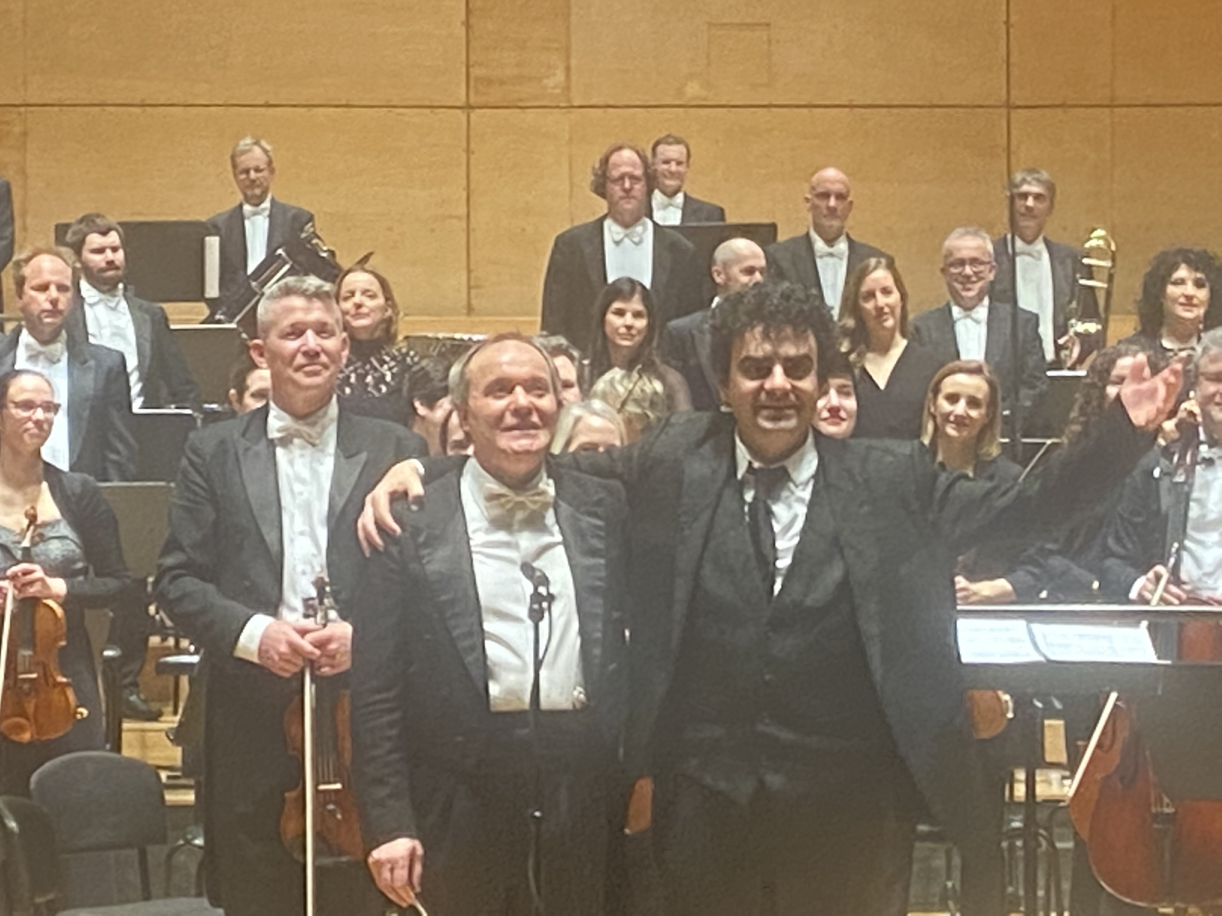 Ljubljana: Rolando Villazón und das RTV Slovenija Symphonie Orchester ...