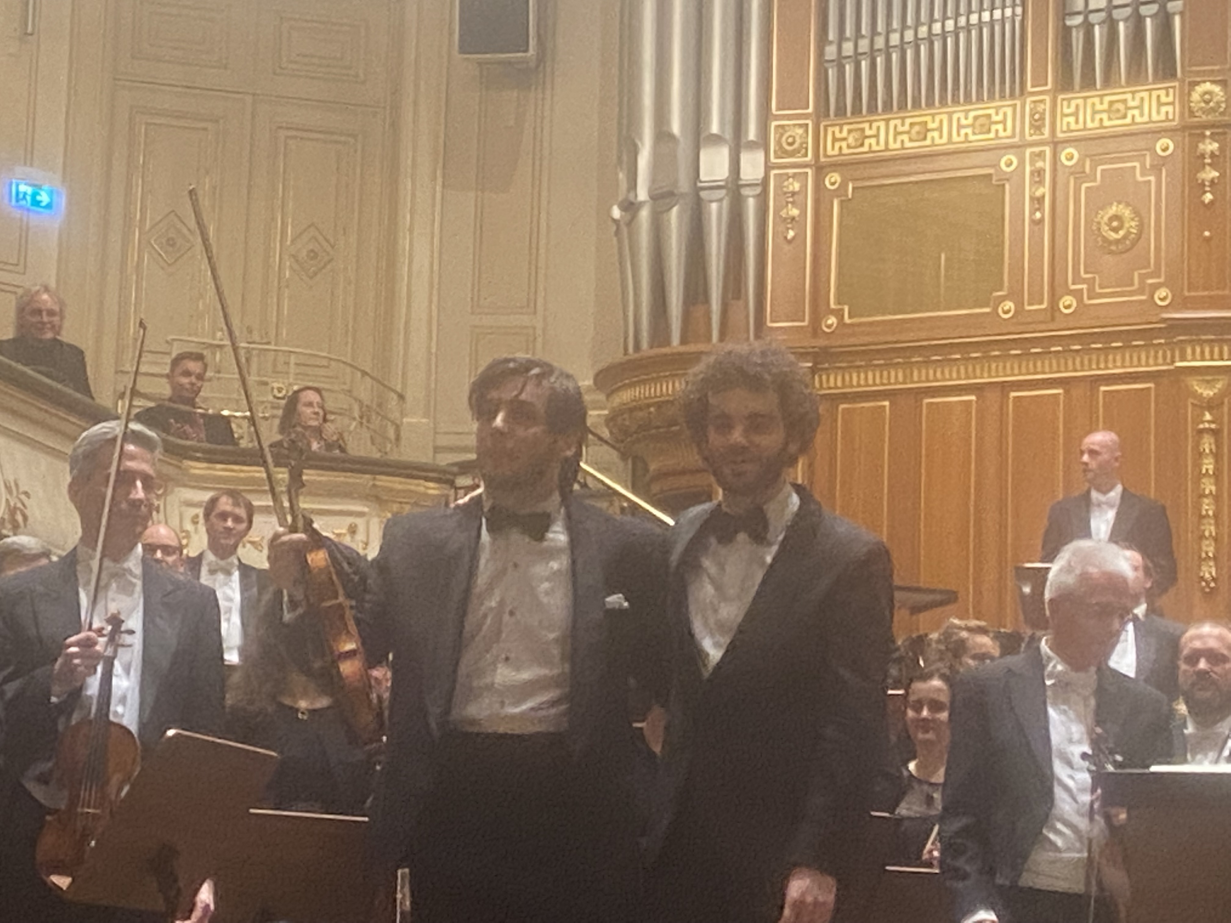 Graz: Die Grazer Philharmoniker mit kraftvoller Virtuosität und ...