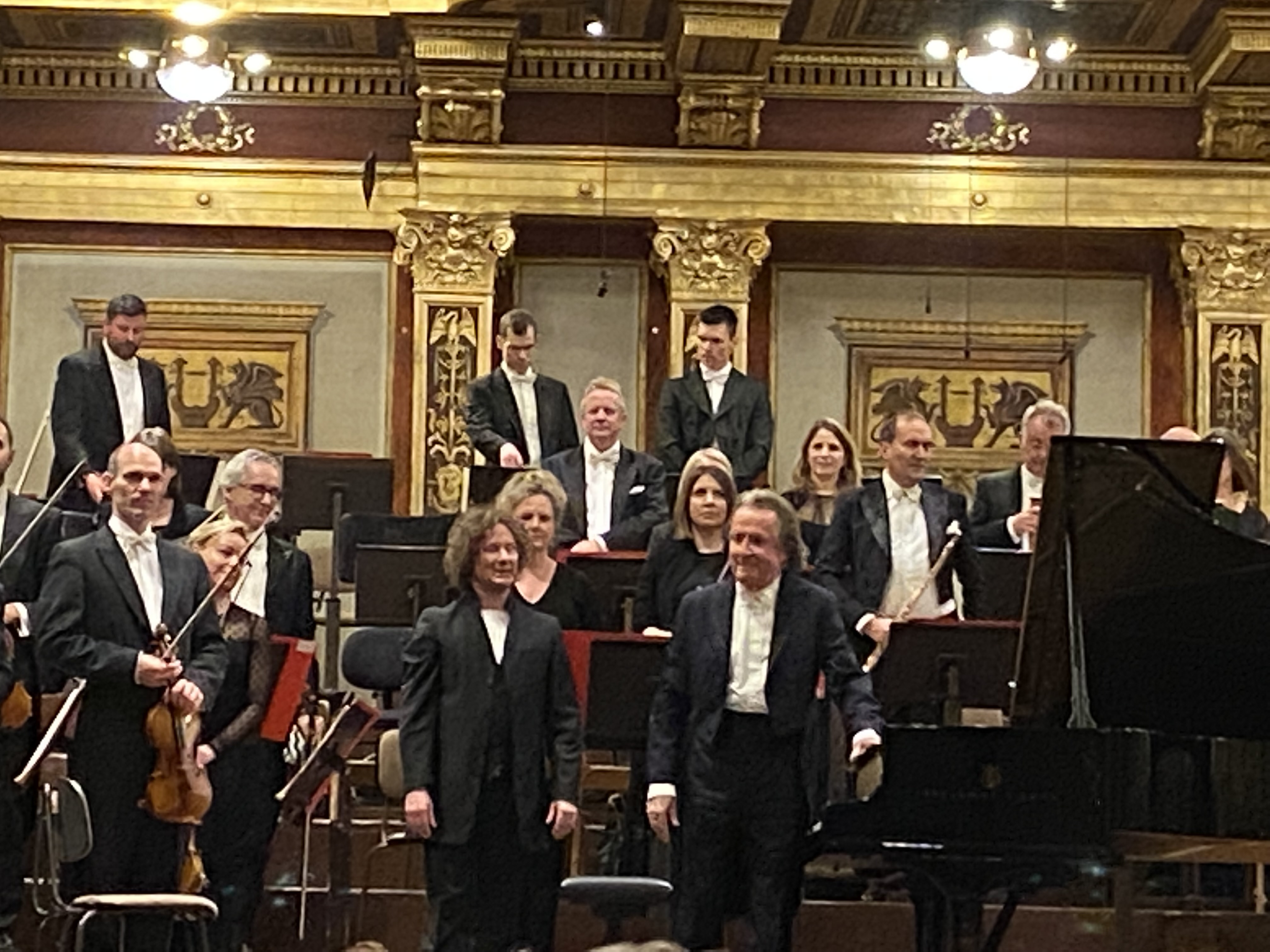 Wien: Santtu-Matias Rouvali und Rudolf Buchbinder mit Virtuosität und ...