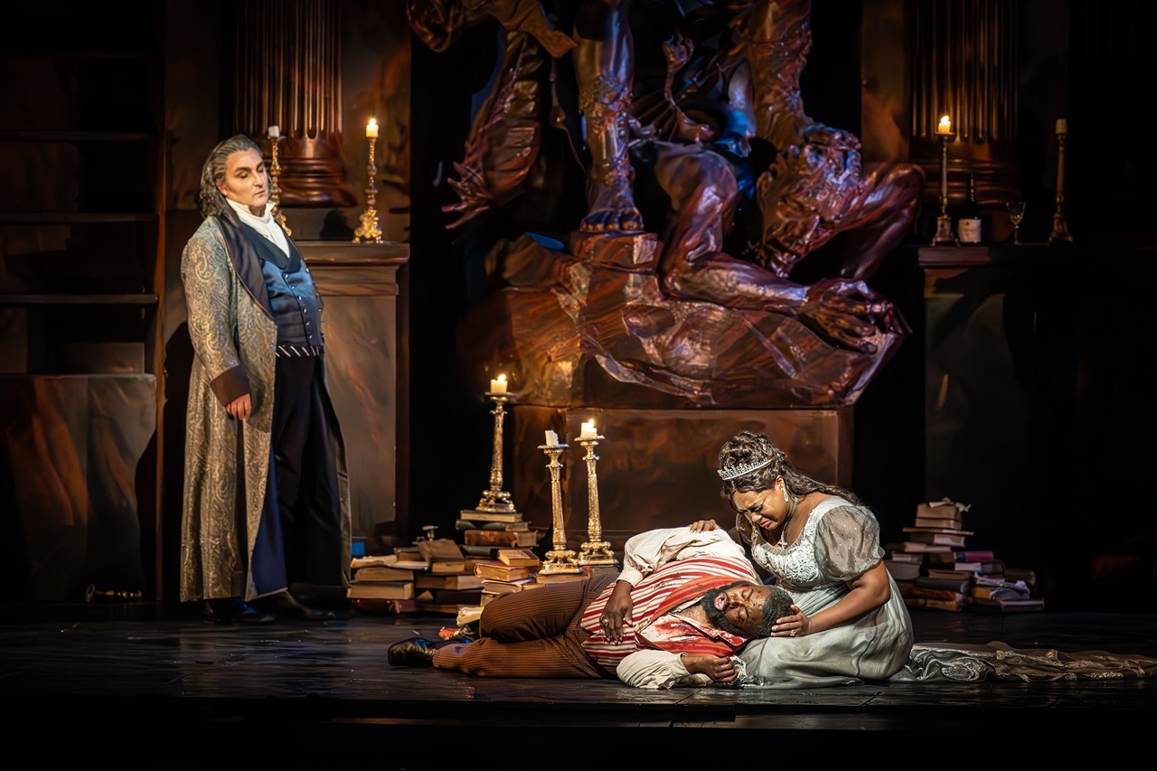 Wondrous Conducting and a Fine Cast in Tosca at the Royal Opera House ...