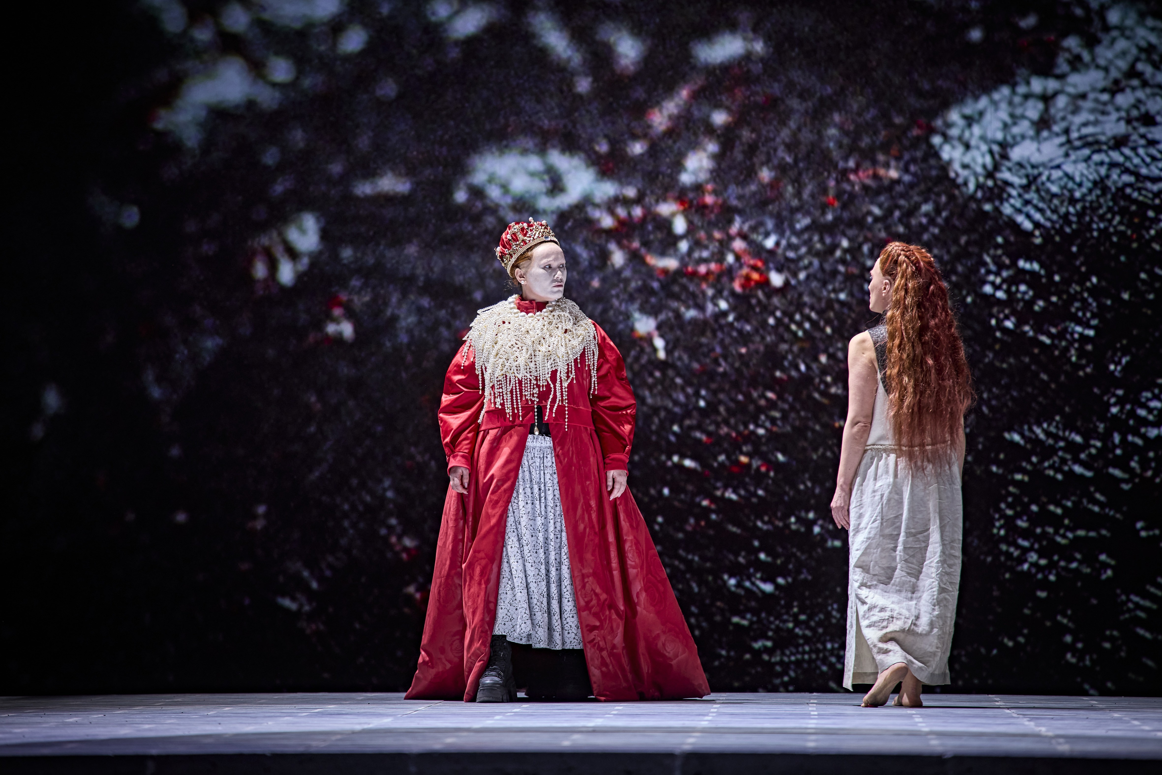 Maria Stuarda, Staatsoper Hamburg: Donizetti Erstaufführung mit ...