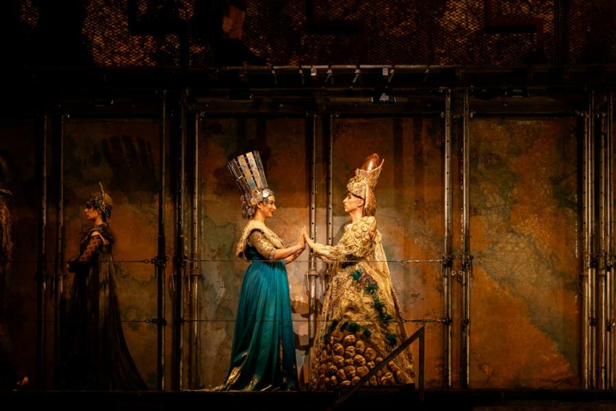 Akhnaten at the Liceu, Hypnotic and Ritual (Column) | Opera Online ...