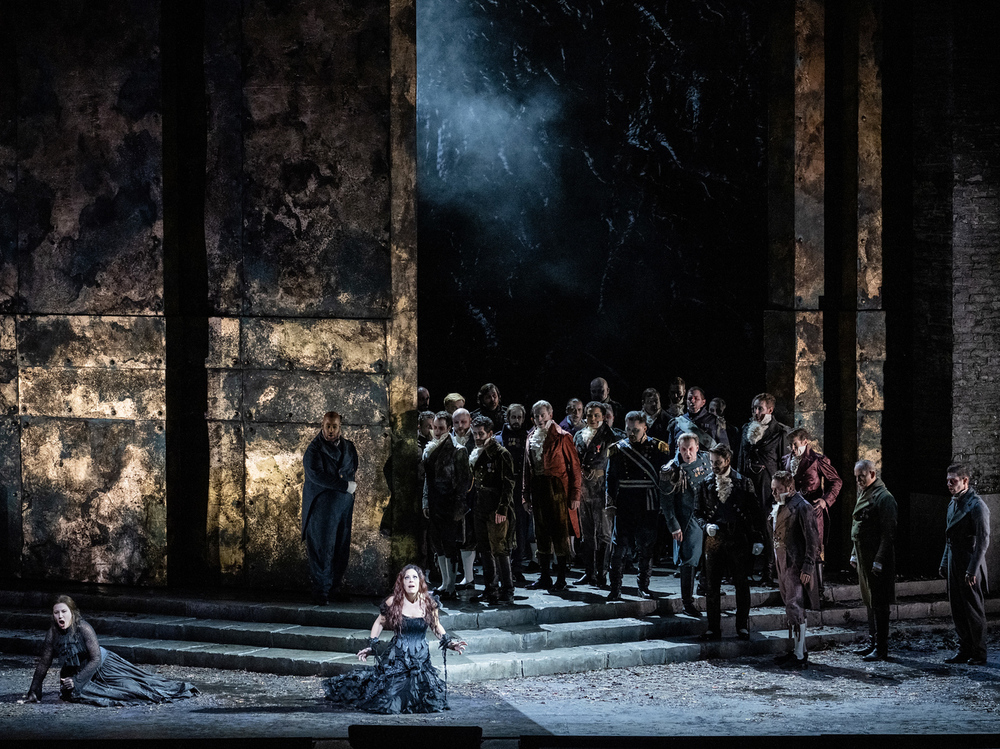 Medea - The Metropolitan Opera (2022) (Production - New York, États ... Medea - The Metropolitan Opera (2022) (Production - New York, États ...